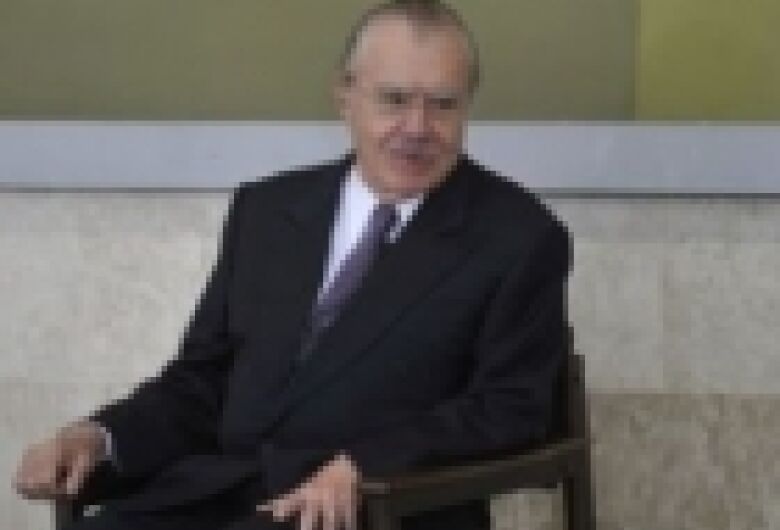 O estado de saúde do senador José Sarney (PMDB-AP) é estável - Portal O ...