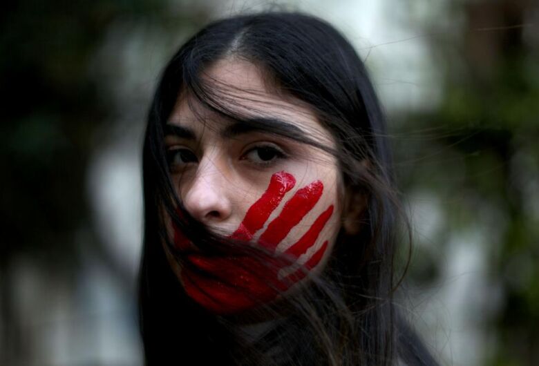 No Brasil, maioria das pessoas têm pelo menos um tipo de preconceito contra mulheres - Portal O ...