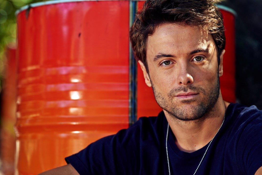 Ator Kayky Brito continua sedado sob cuidados médicos em UTI no Rio ...